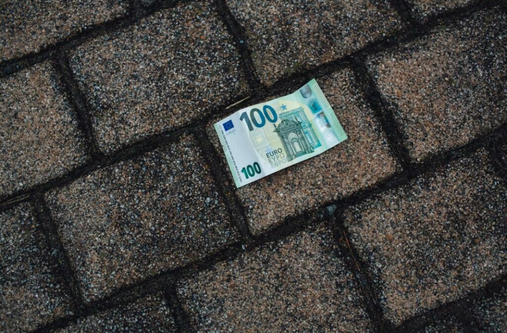 Koliko je 100 evra u dinarima? – Kursna lista | Naše Vreme